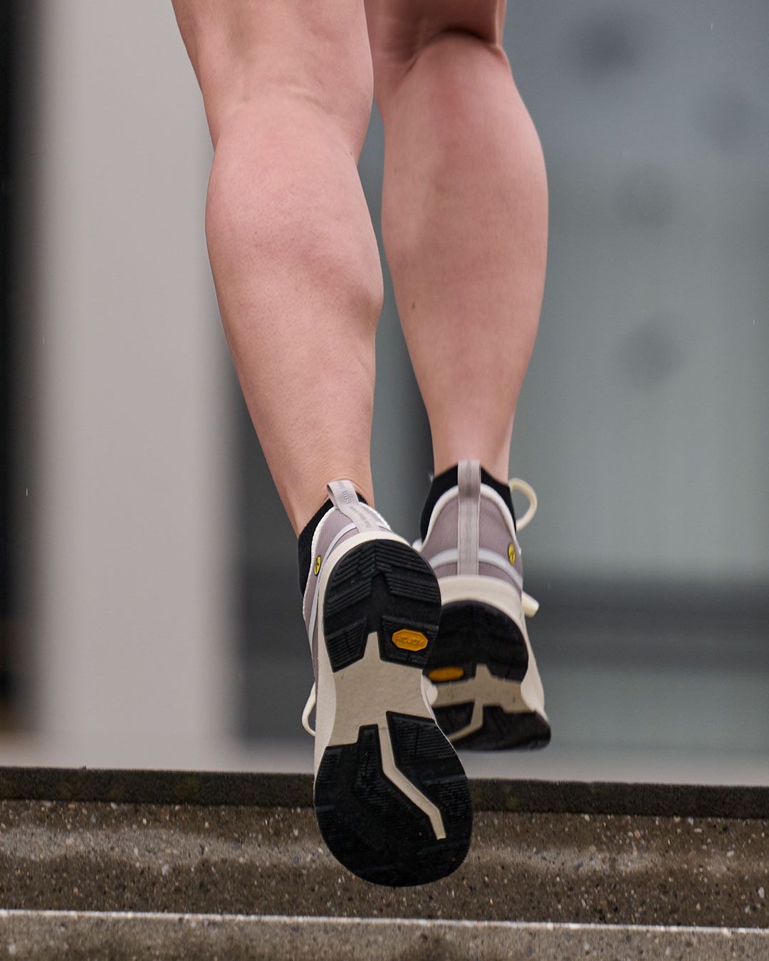 Addict Flow Gray II | Road Running Shoes Women | Joe-Nimble