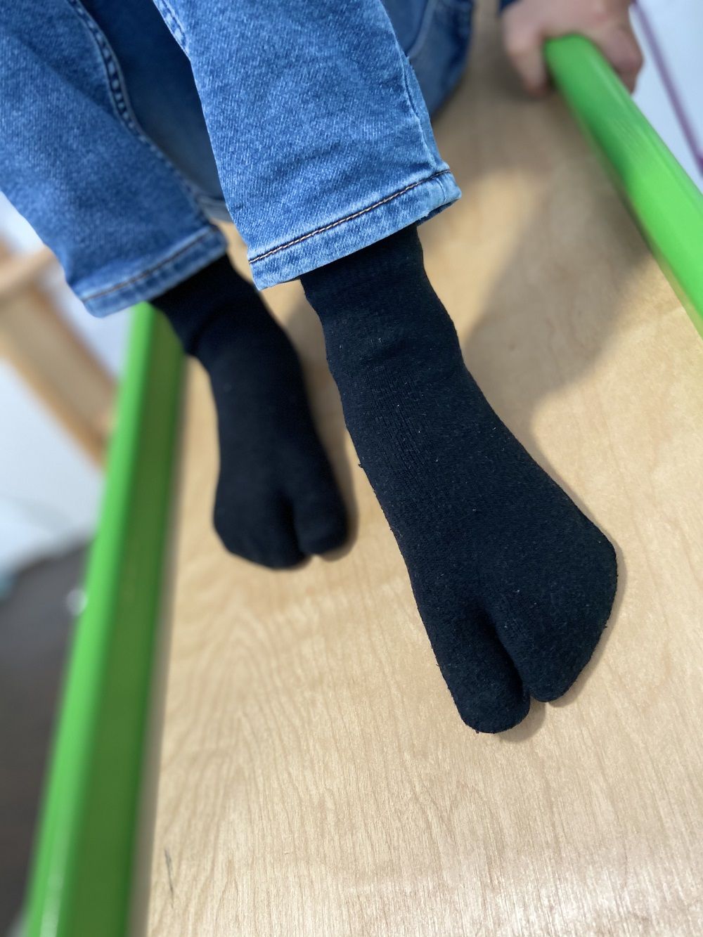 Kids Two-toes Tabi socks | Black | EU 27 (27-30) | 004895-100-27.0